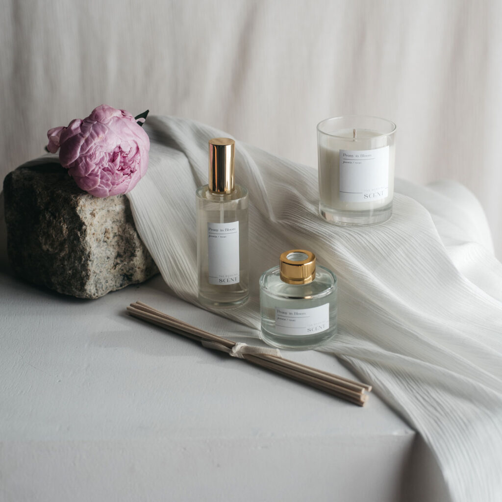 Home - English - The Wedding Scent
